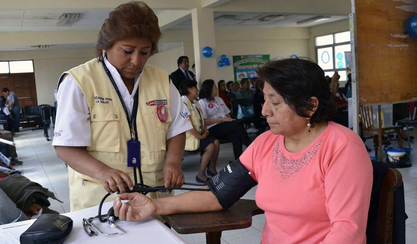 Donation strengthens diabetes projects in Peru and Nepal